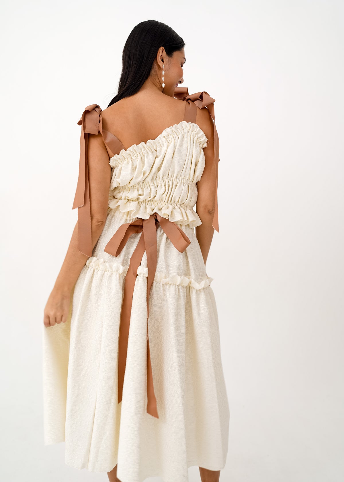 Cream Ruffle Top and Skirt Set – VESTIDO